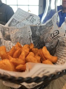 Restaurant - Lighthouse Bend