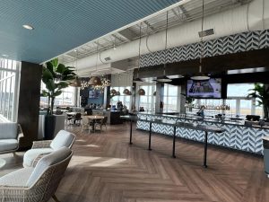 Restaurant - Lighthouse Bend